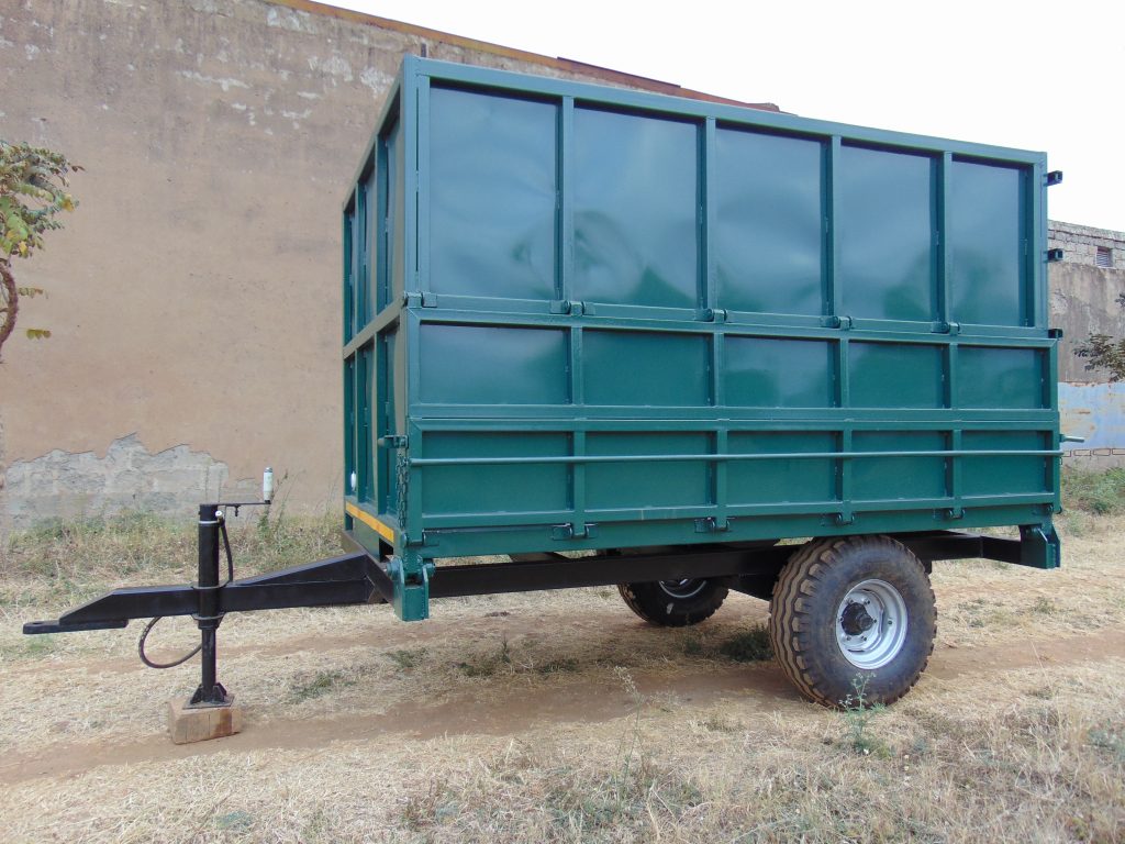 4.5 Ton Side Tipping Silage Trailer - Tippers And Trailers Ltd